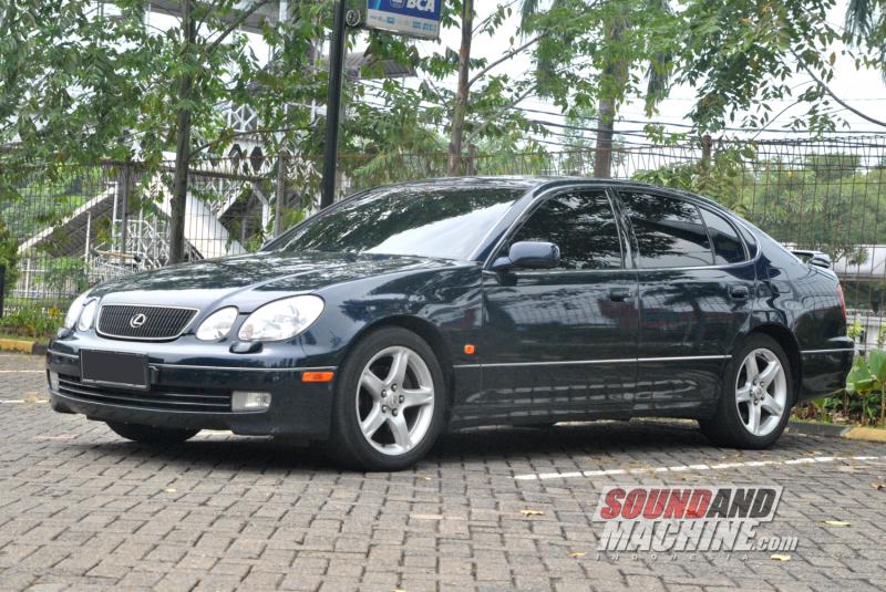 Ini Dia Mobil yang Menarik di Kumpul Kecil Tipis-Tipis Klasik Retro