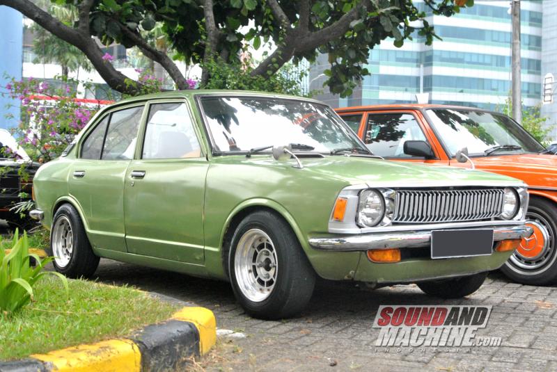 Ini Dia Mobil yang Menarik di Kumpul Kecil Tipis-Tipis Klasik Retro