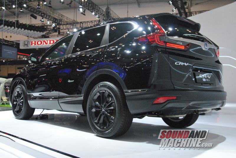 Bukan Sekedar Pakai Mesin Hybrid, Honda CR-V di GIIAS 2022 ini Punya Spek JDM. Begini Bedanya