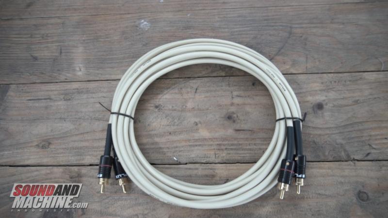 Punya Peran Penting Pada Koneksi Perangkat Audio Mobil, Kenali Jenis ...