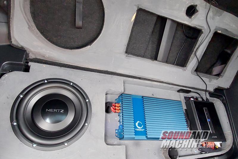 Mau Pasang Subwoofer Hertz MPS 250 di Toyota Kijang Innova Zenix? Ini ...
