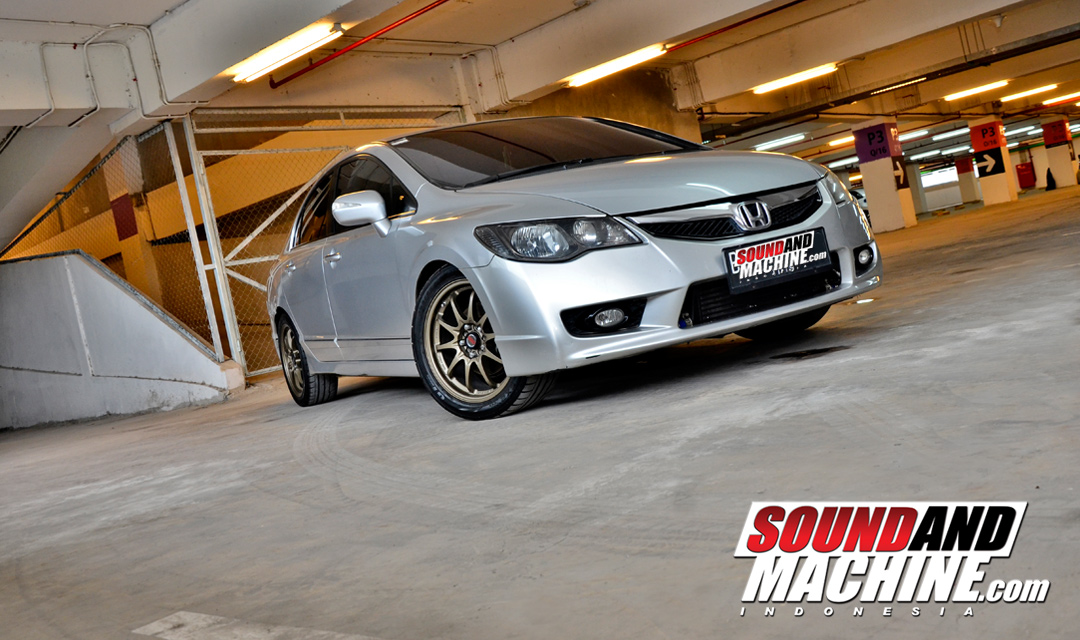 MODIFIKASI MOBIL HONDA CIVIC FD1 : KEJAR PERFORMA DAN EFISIENSI